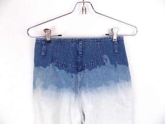 1990's Ombré Faded Denim High Waist Jeans 24 Waist - Gem