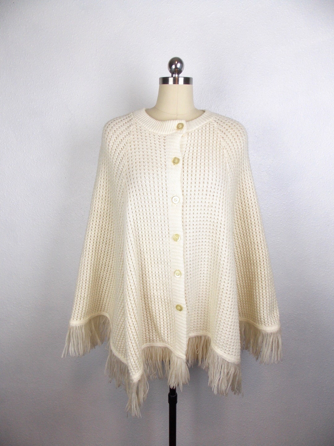 1960's Knit Cape With Fringe in Ivory Open Size - Etsy