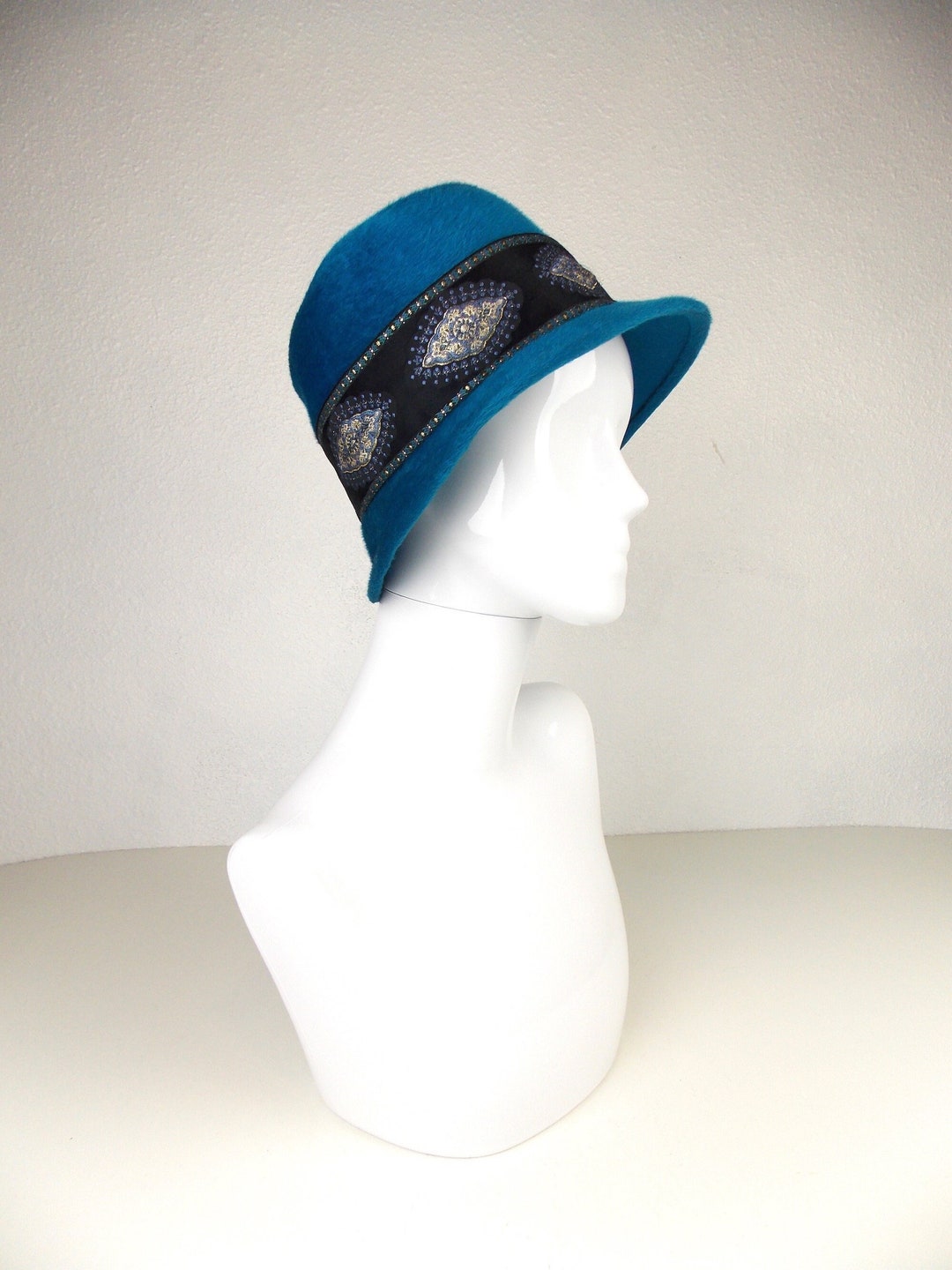 1960's Cloche Style Hat in Dark Teal Blue Wool Jan Leslie - Etsy