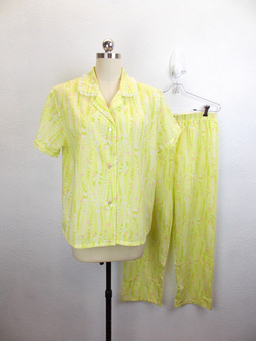 Vintage Lady Weldon Two Piece Pajama Set Sz 36 - Etsy