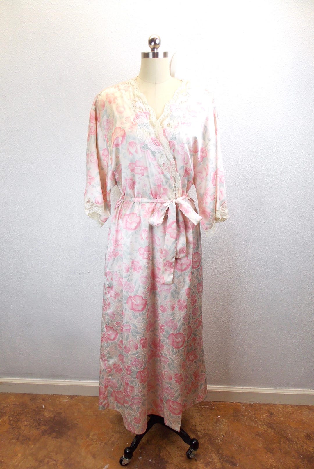 1990's Gown and Robe Set in Pink Floral Print Size Medium - Etsy