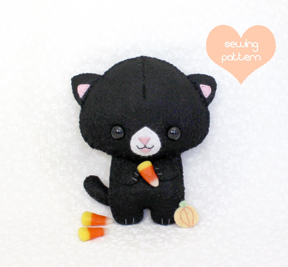 Plush Sewing Pattern PDF Valentine Kawaii Cat With Heart Felt | Etsy