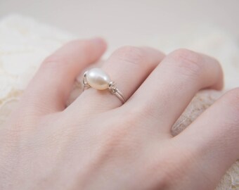 Large pearl ring | Etsy