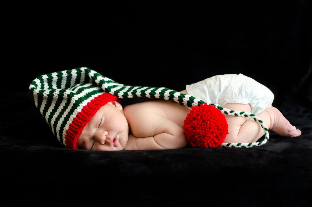 Christmas Pixie Hat Red, White, Green Newborn to Child Handknit Stocking Cap, Photo Prop ...