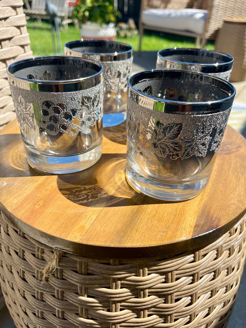 Vintage Cocktail Glasses MCM Vitreon Queen Silver Fade Grapes Pattern ...