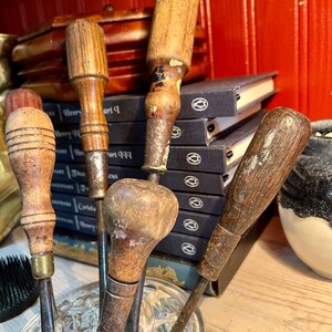 Antique Wood Handled Screwdrivers Rustic Home Decor Screwdriver ...