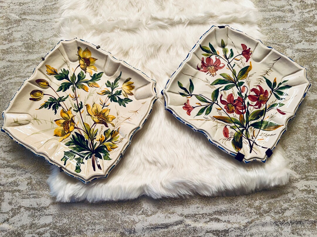 Vintage Botanical Plates Signed Nove Italy Flowers Spring Platters Hand ...