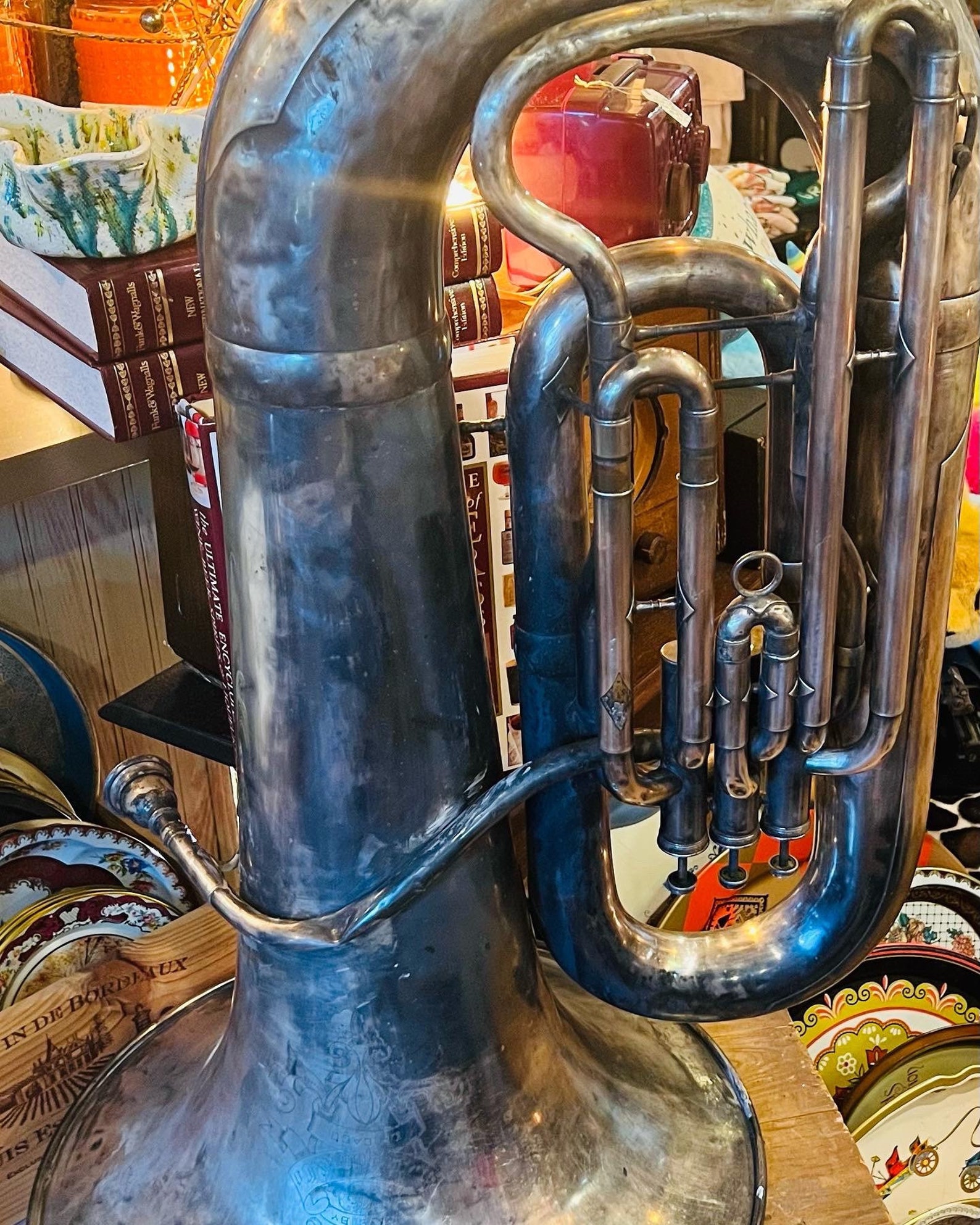 Antique Tuba Frank Holton & Co Chicago Musical Home Decor Display Tubas ...