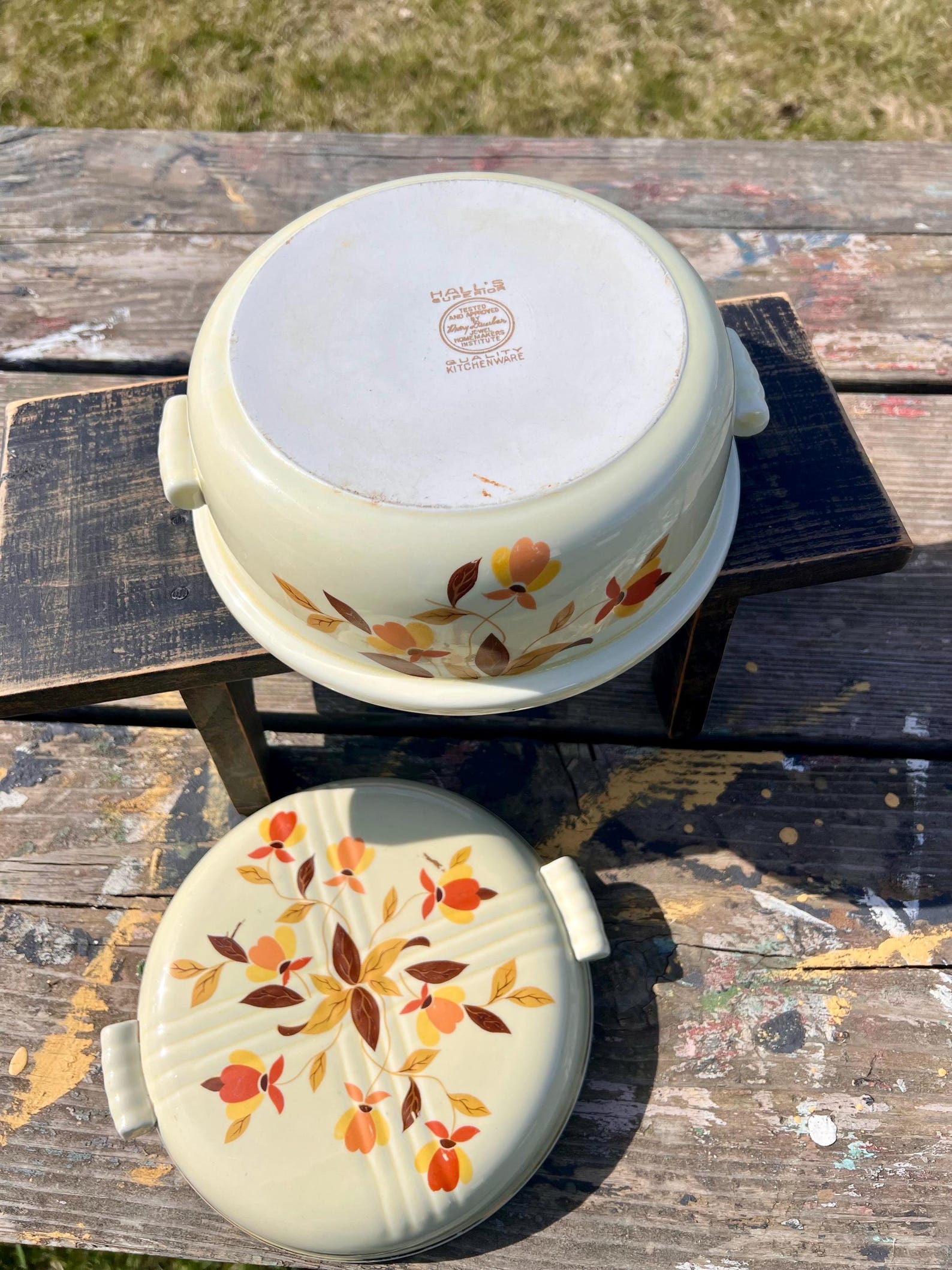 Halls Autumn Leaf Covered Casserole Dish Superior Quality Kitchenware ...