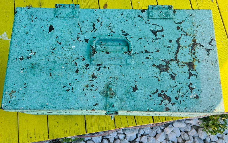 Vintage Metal Tool Box Chest Industrial Home Decor Chippy - Etsy