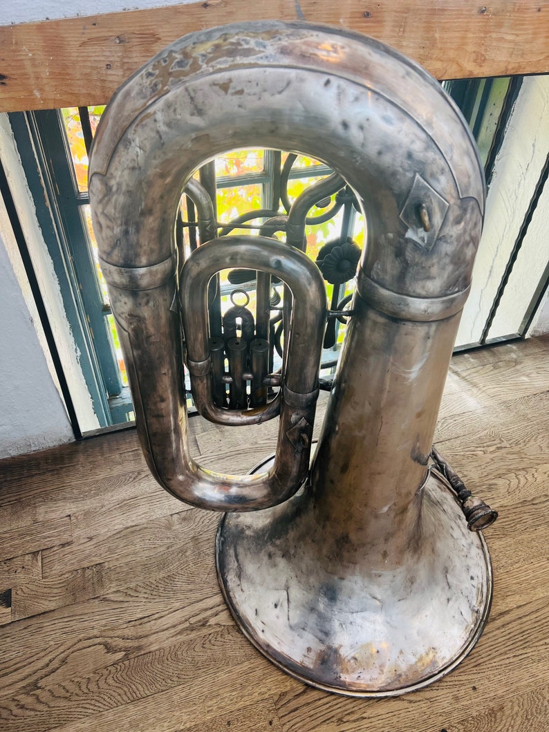 Antique Tuba Frank Holton & Co Chicago Musical Home Decor Display Tubas ...