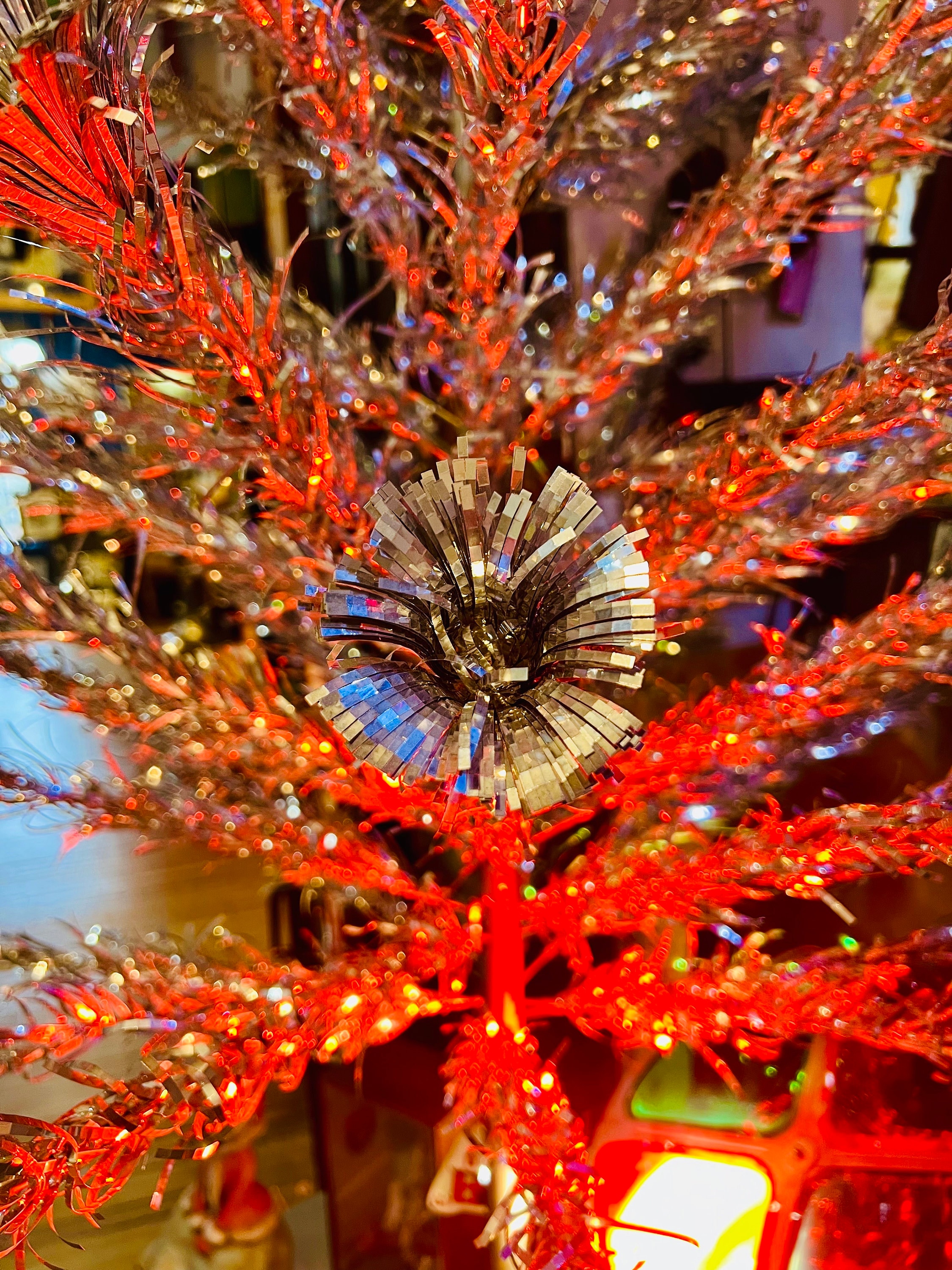 5 1/2 Ft Vintage Everlasting Aluminum Christmas Tree With Pom Poms and ...