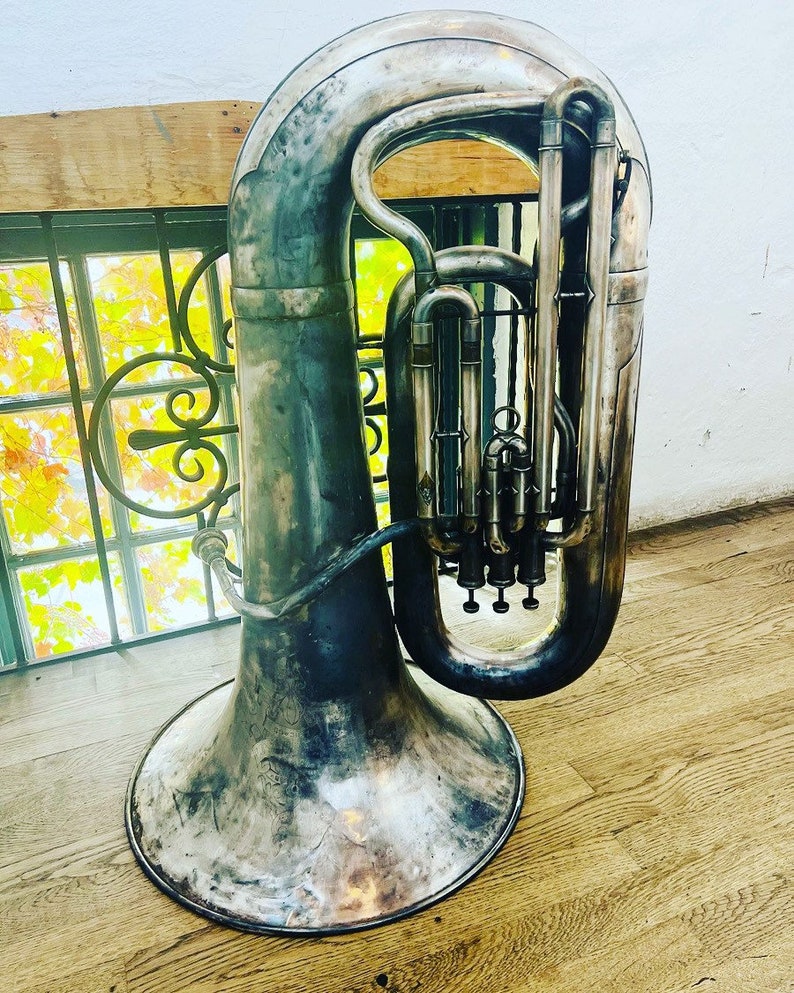 Antique Tuba Frank Holton & Co Chicago Musical Home Decor Display Tubas ...