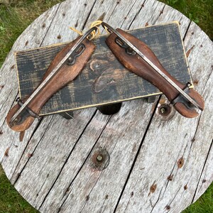 Primitive Ice Skates Wooden Skate Curled Toe Winter Primitives ...
