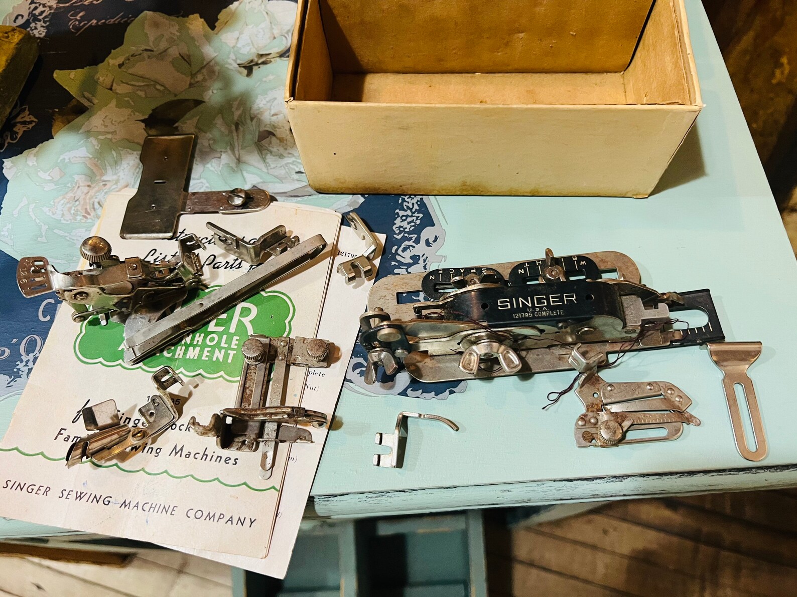 Singer Buttonhole Attachment 121795 Singer Sewing Machine Accessories ...