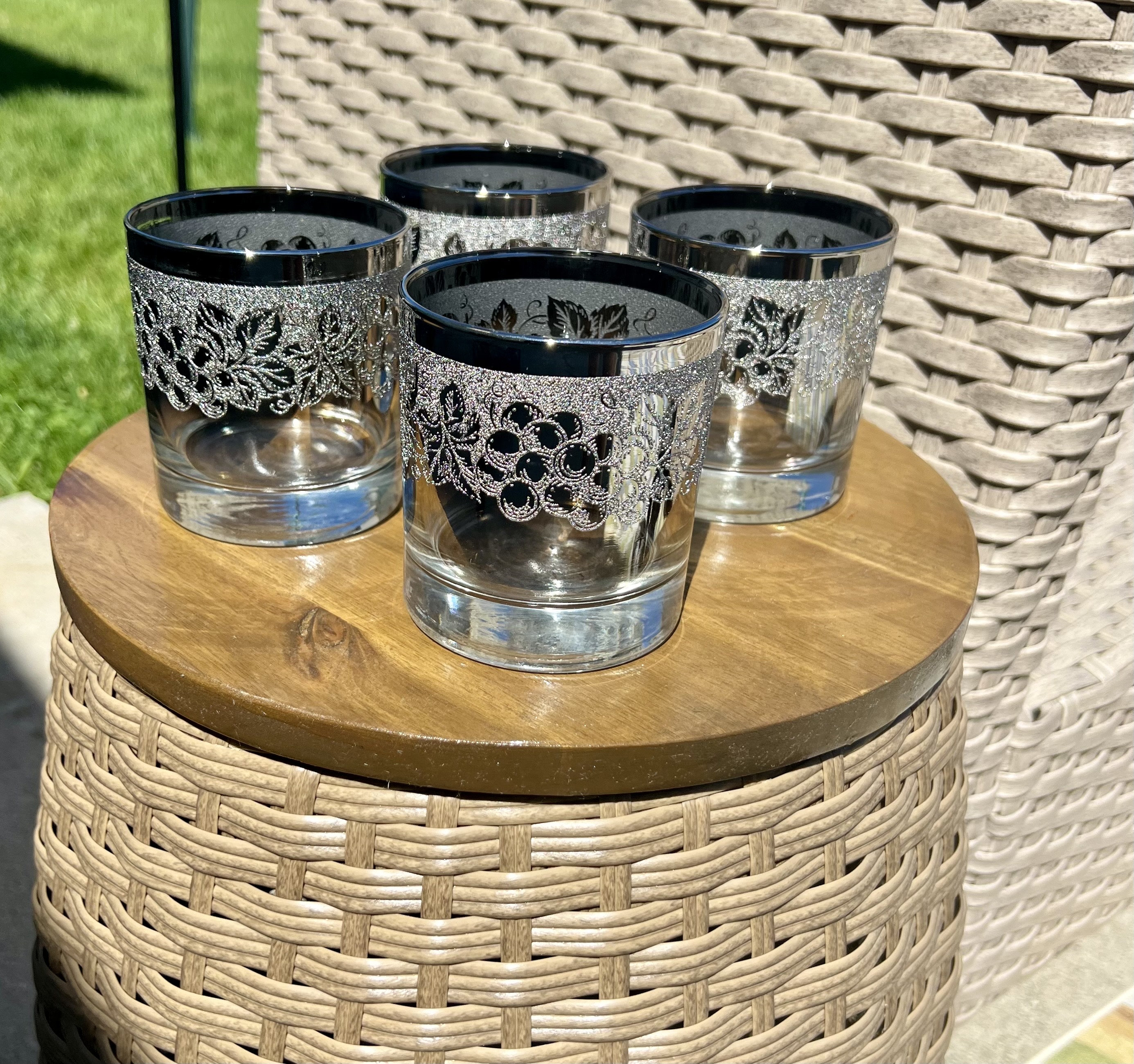 Vintage Cocktail Glasses MCM Vitreon Queen Silver Fade Grapes Pattern ...