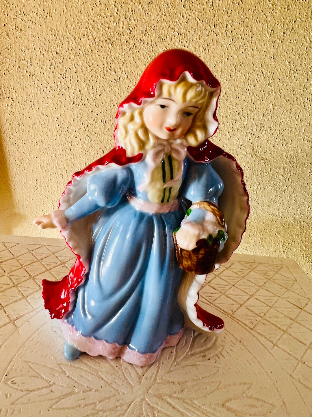 Vintage Little Red Riding Hood Figurine Childrens Fairy Tales Nursery ...