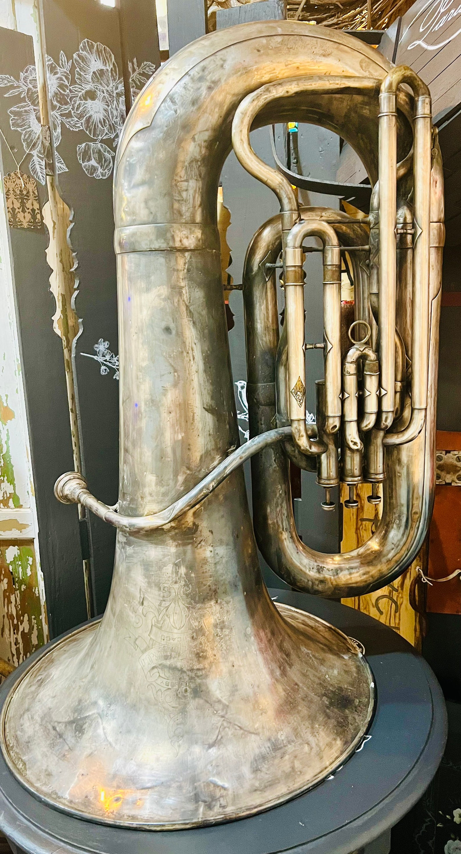 Antique Tuba Frank Holton & Co Chicago Musical Home Decor Display Tubas ...