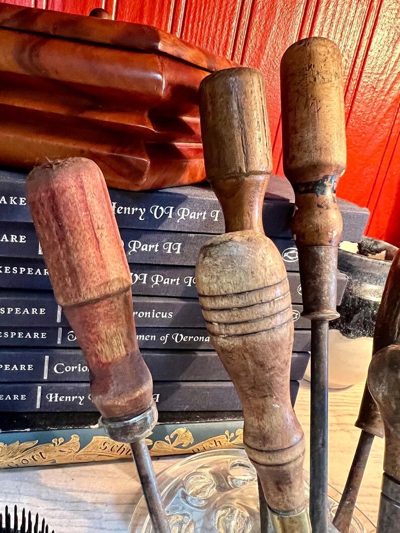 Antique Wood Handled Screwdrivers Rustic Home Decor Screwdriver ...