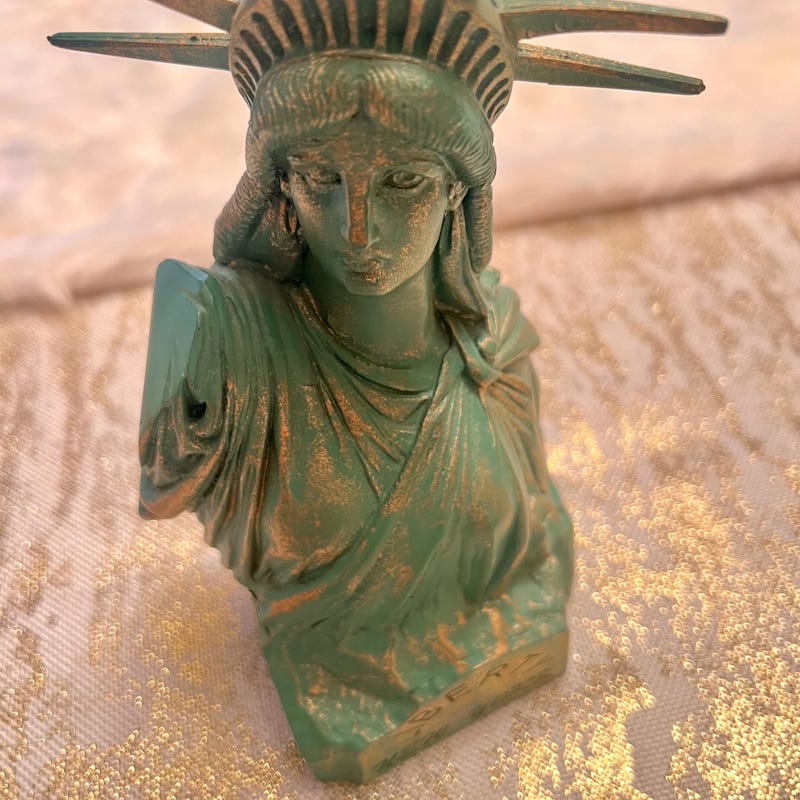 Metal Bust Vintage - Etsy