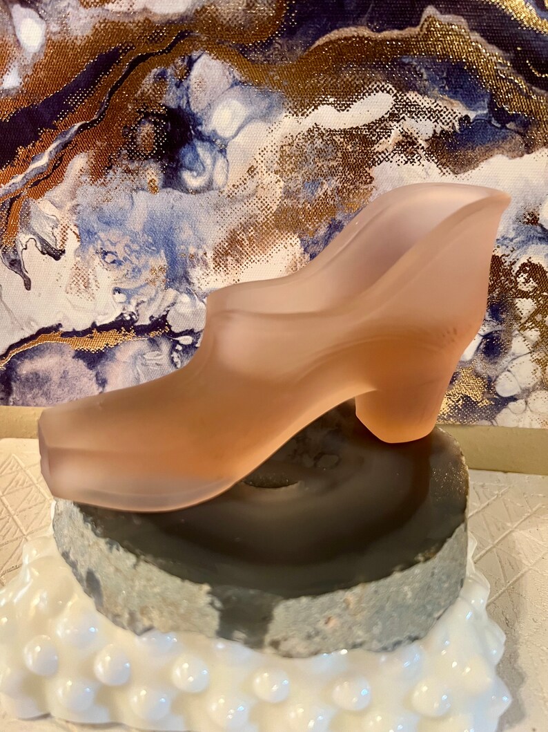 Westmoreland Pink Glass Shoe Vintage Frosted Art French Style Ladies ...