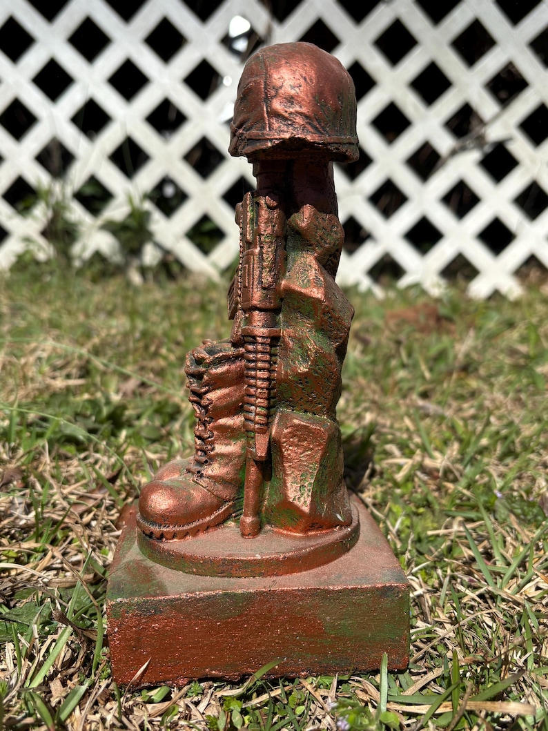 Military Marines Army Concrete Statue Memorial Hand Painted Aged Bronze ...