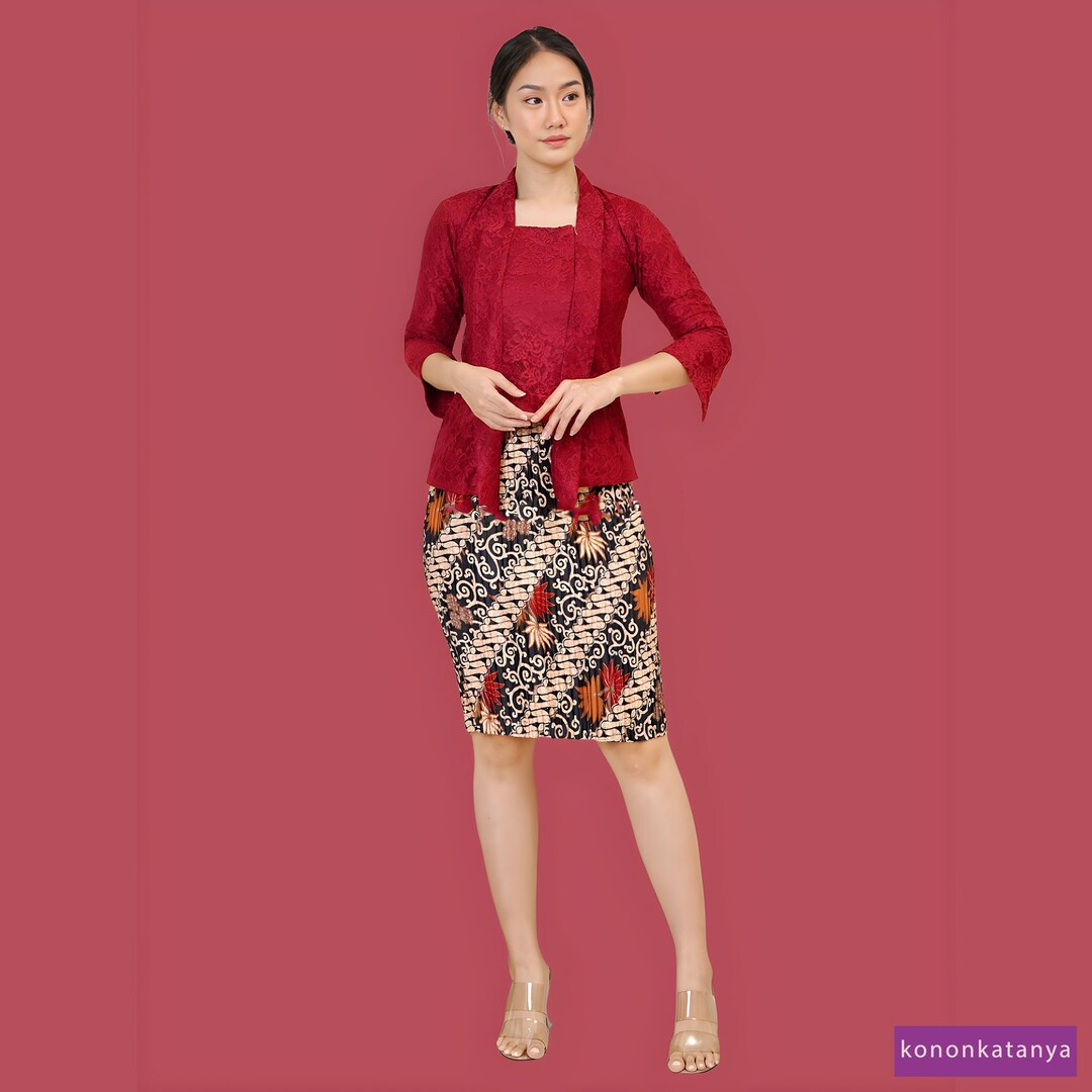 Modern Batik Floral Design Perfect for Graduation,kebaya Dress,kebaya ...
