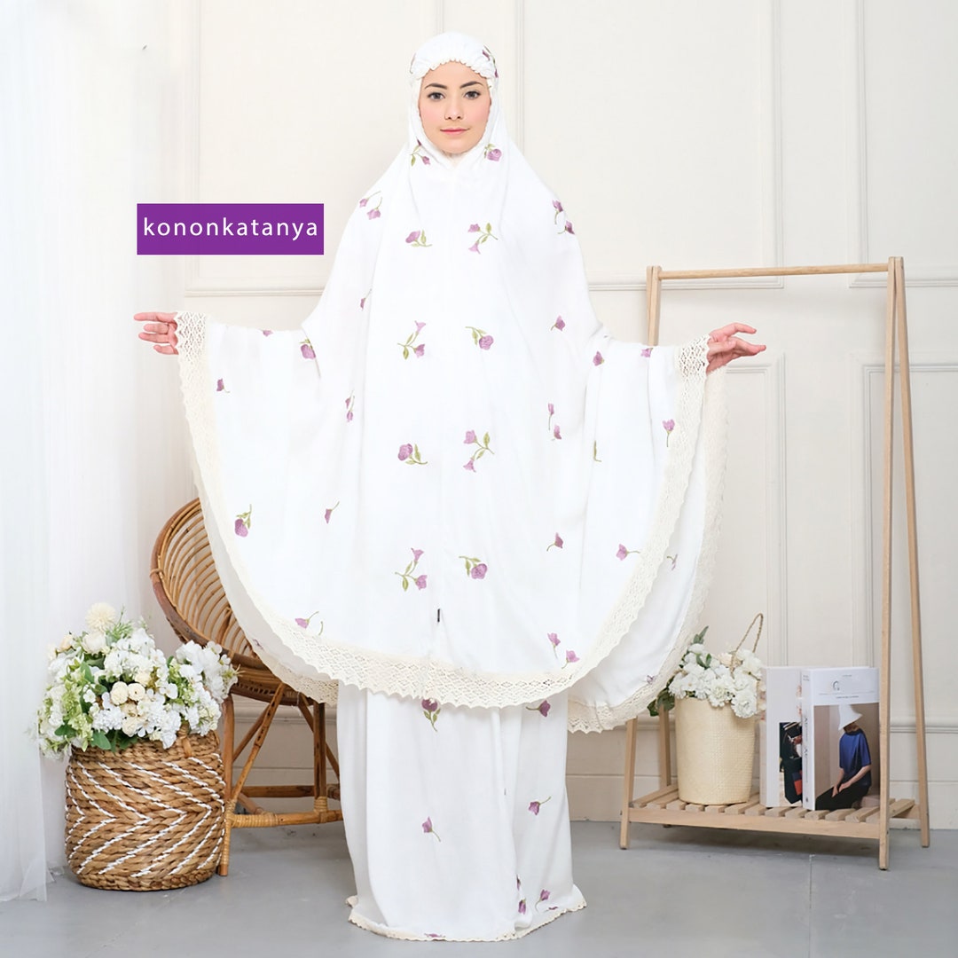 Jennabia Premium Cotton Mukena Exquisite Embroidery With Blooming ...