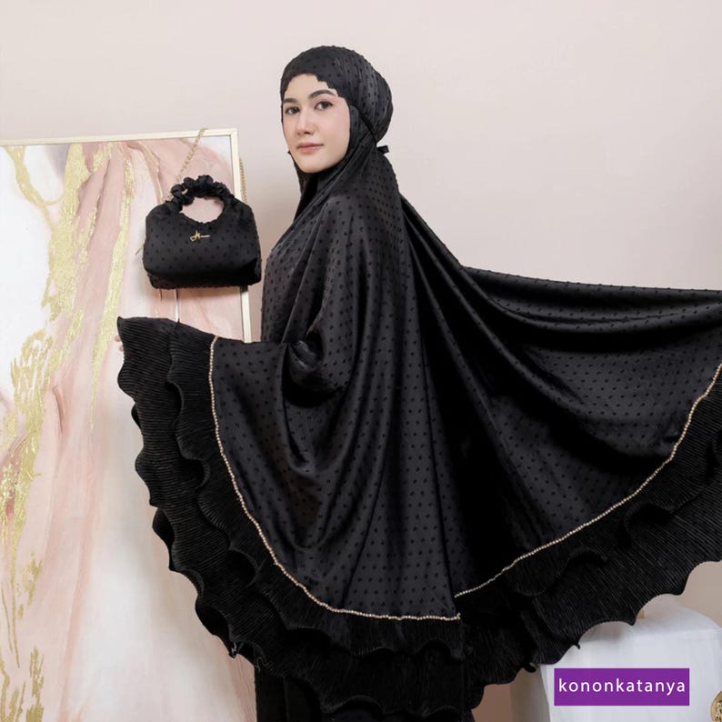 Al-mecca Lora Series Premium 2-in-1 Luxury Silk Mukena - Uragiri Design ...