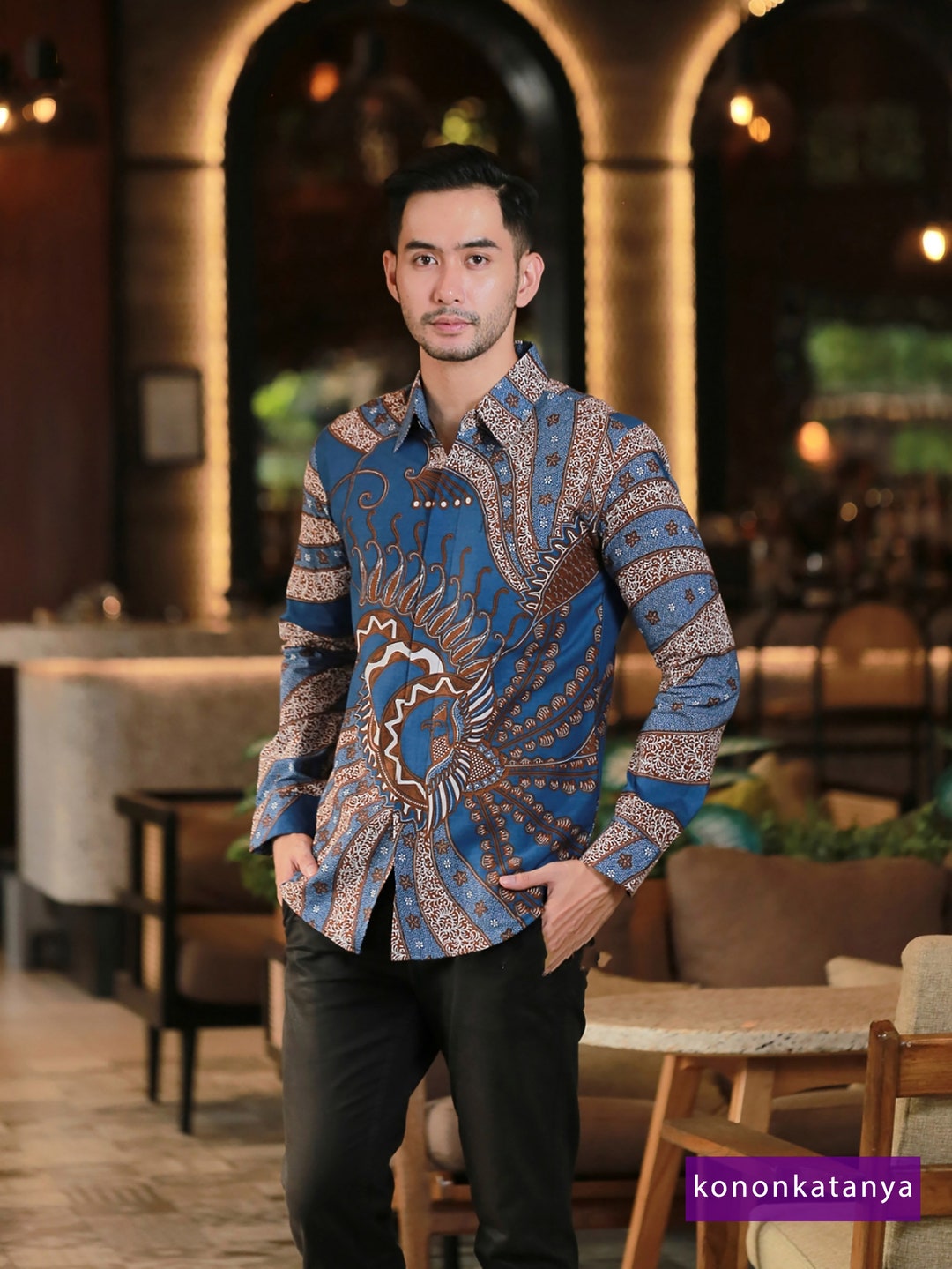 The Exquisite Elegance Aruna Long-sleeve Batik Shirt by Lakhsana Batik ...