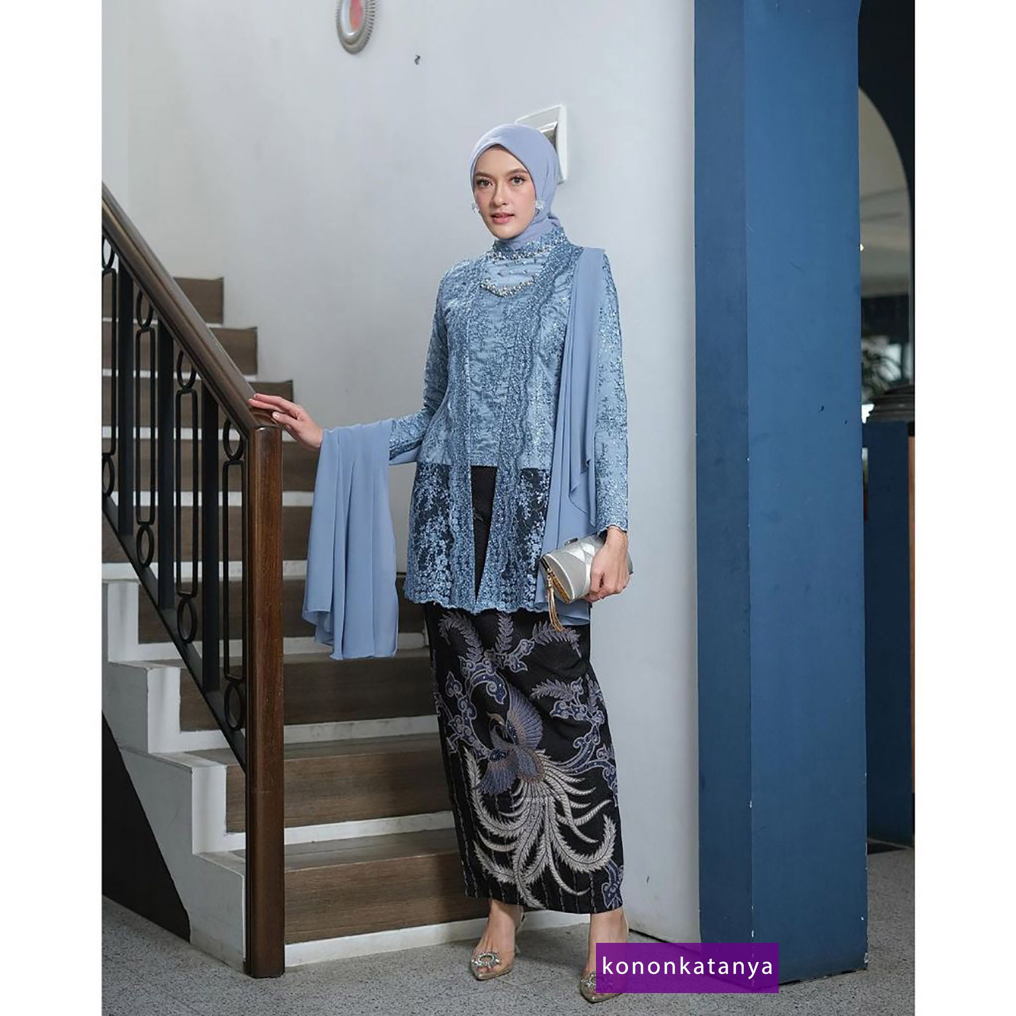 Kinara Essence Modern Elegance in Eliza Batik's Kutubaru Kebaya ...