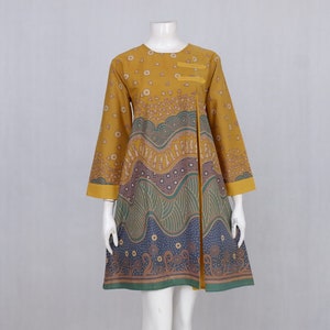 Marwati Nastin Batik Dress Embrace Modernity in Traditional Elegance ...