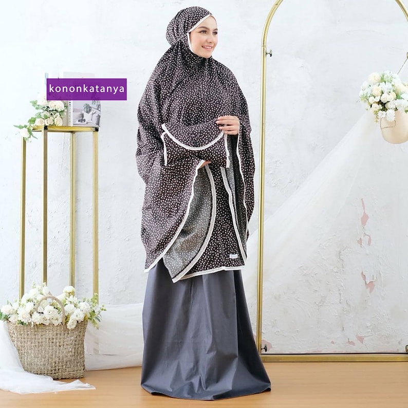 Zlassica Ditsy Rose Authentic Japanese Cotton Mukena Embracing Elegance ...