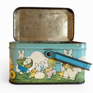 Vintage Peter Rabbit Easter Greeting Tin, Metal Basket With Bail Handle ...