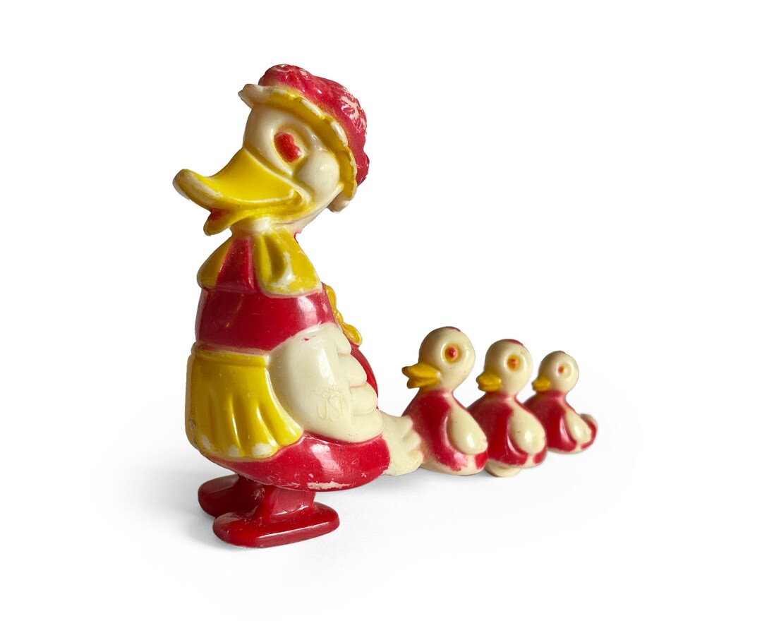 Vintage Ramp Walker Toy, Mama Duck and Ducklings Walkie, Charmore ...