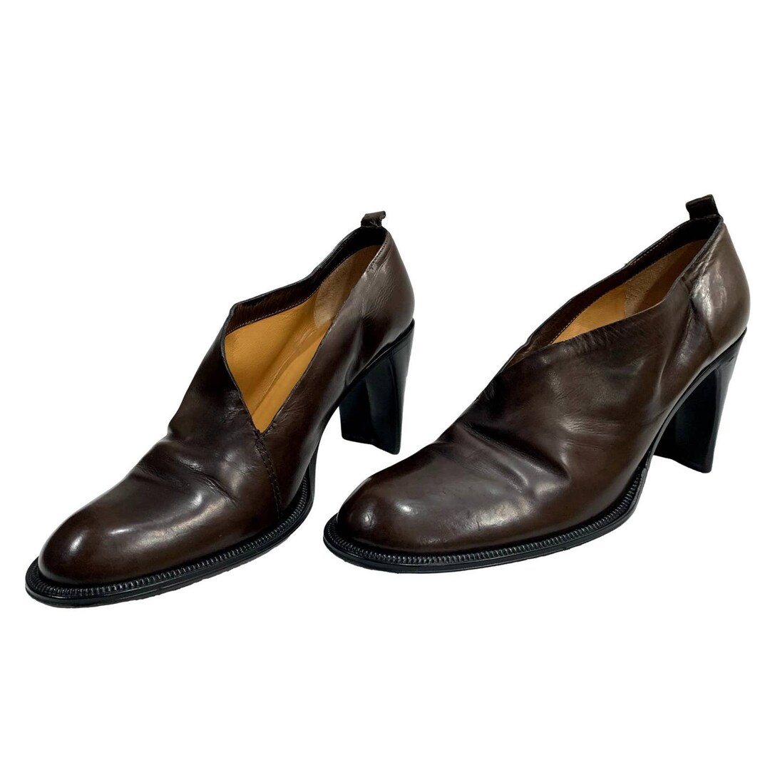 Vintage Costume National Chunky Heel Asymmetrical Pumps Sculptured ...