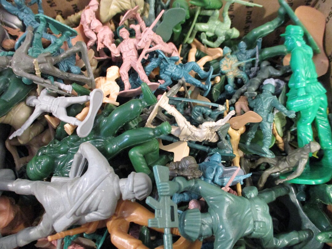 BOX FULL Miniature Army Man Figures Plastic Toy Assemblage Mixed Media ...
