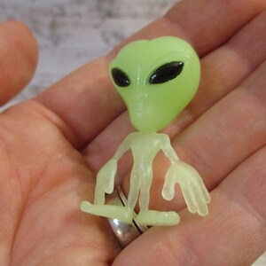 Vintage Alien ET Extra Terrestrial Martian Plastic UFO Miniature Toy ...