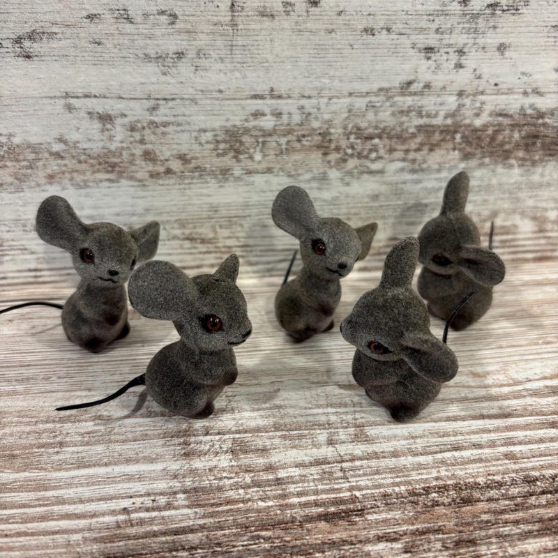 Vintage Animal Hong Kong - Etsy
