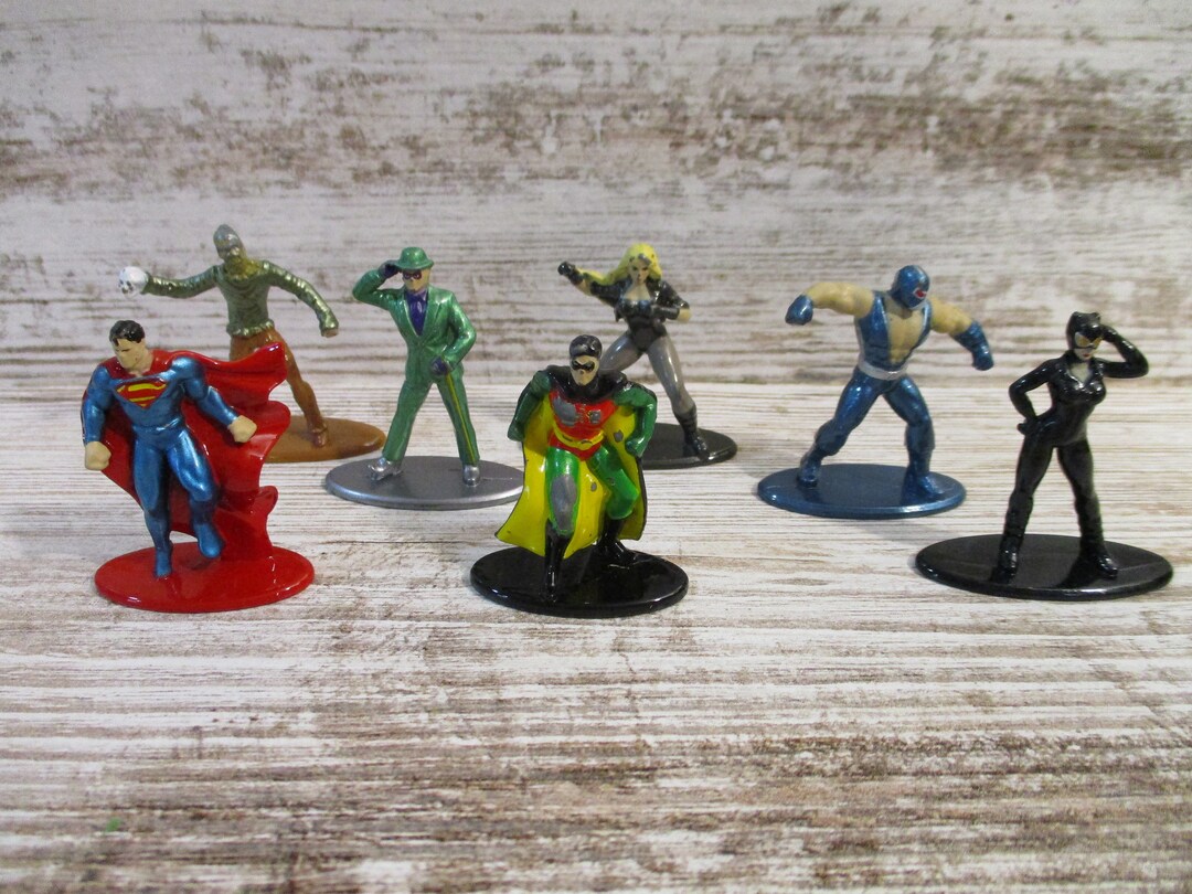 7 Miniature DC Comics Metal Figures 1.75 Inch Collectible Batman Cat ...