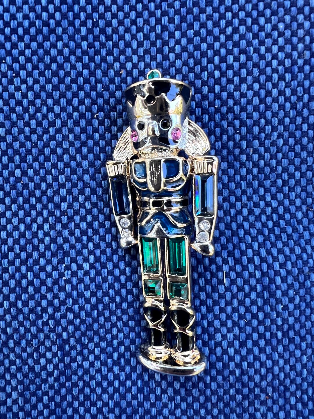 Vintage Signed MONET Enamel Rhinestone Christmas Nutcracker Pin Brooch ...