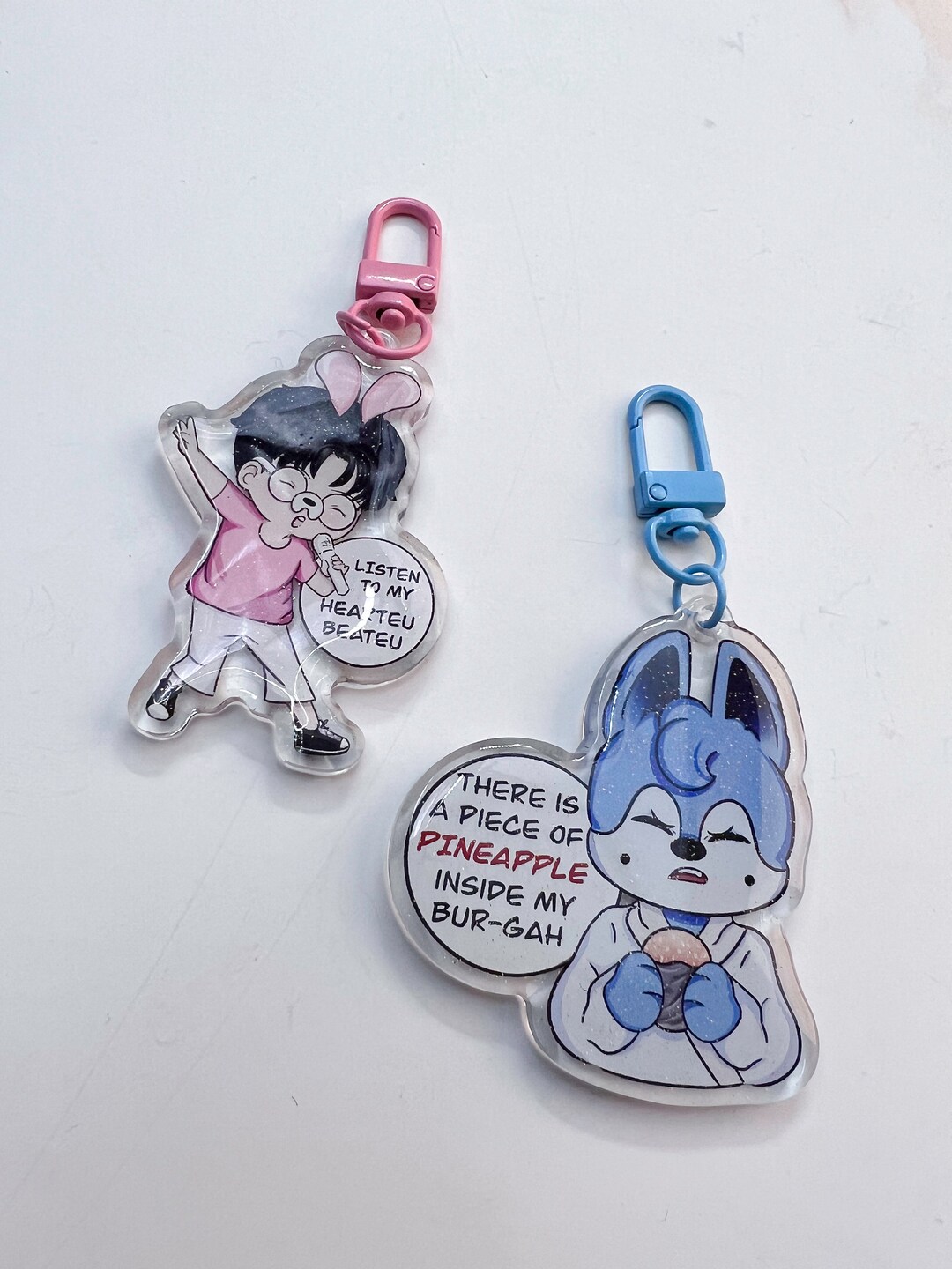 K-pop Stray Kids Karaoke Changbin and Burger Wolfie Acrylic Keychains ...