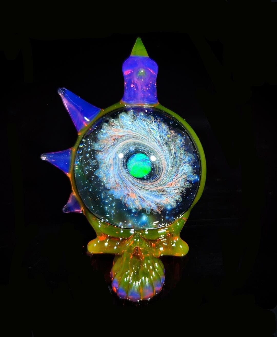 Glass Steal Your Face UV Glow Sunstone Galaxy Pendant Opal Celestial ...