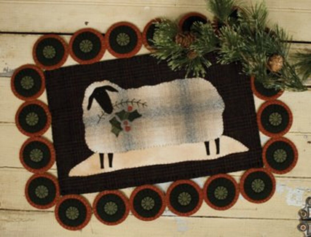 Pattern: Cozy Fleece Table Mat by Threads That Bind - Etsy