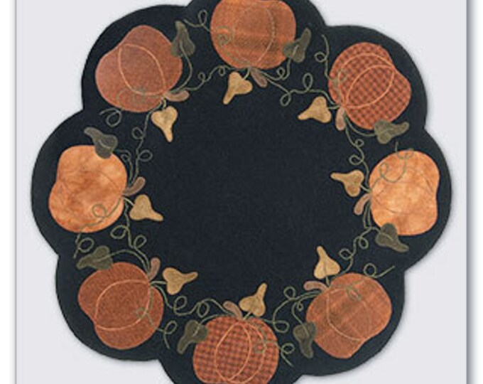 Wool Kit & Pattern: Pumpkin Wool Table Mat by Primitive Gatherings - Etsy