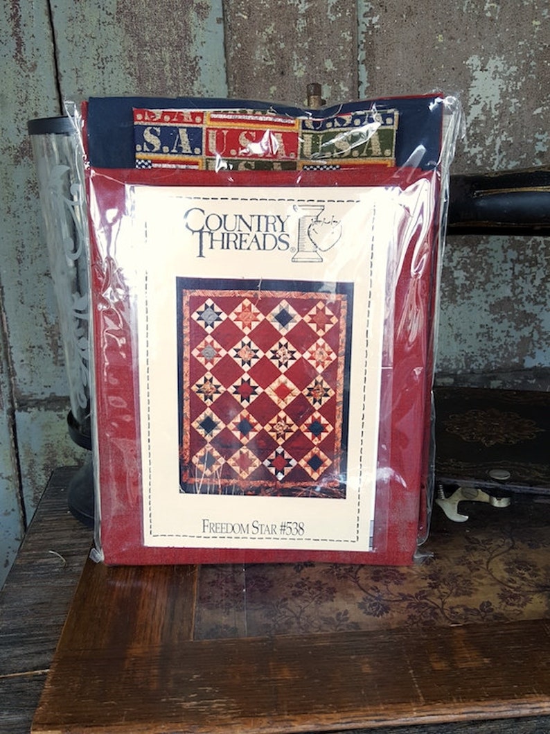 Quilt Kit and Pattern: Freedom Star Quilt by Country Threads - Etsy