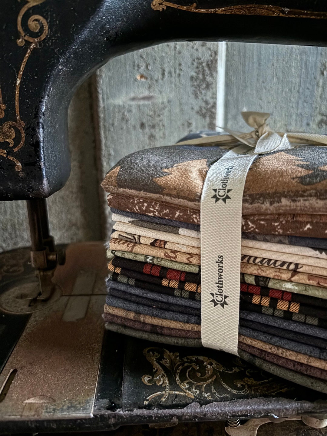 Fabric Bundle: 17pc Fat Quarter Bundle living the Dream Collection by ...