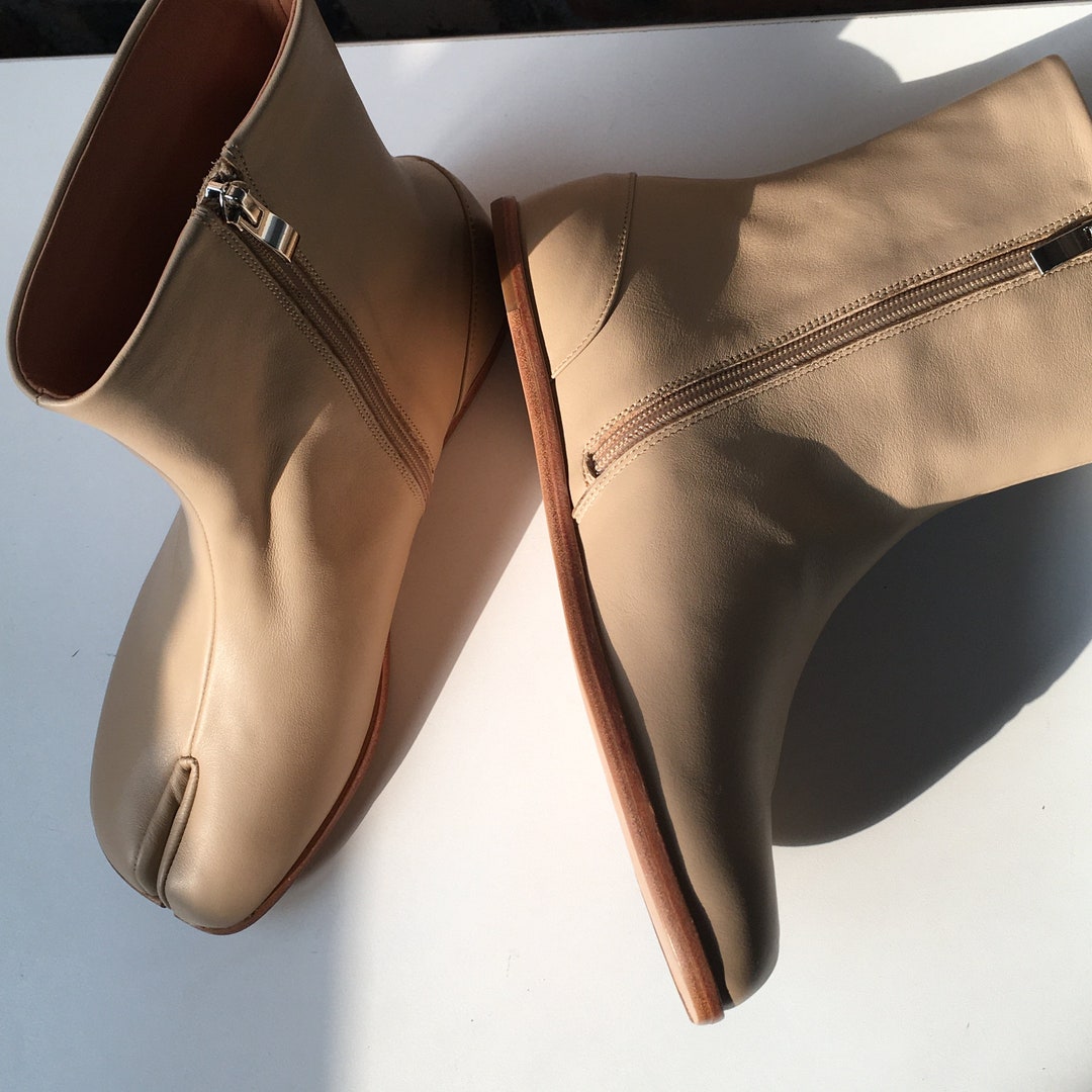 High Quality Tabi Split-toe Cowhide Leather Boots, Low Heeled Split-toe ...