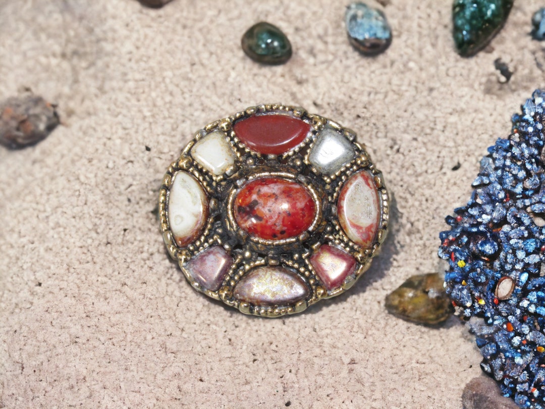 Celtic Beach Pebble Style Brooch Pin NOS Vintage From the 1980s VERY ...