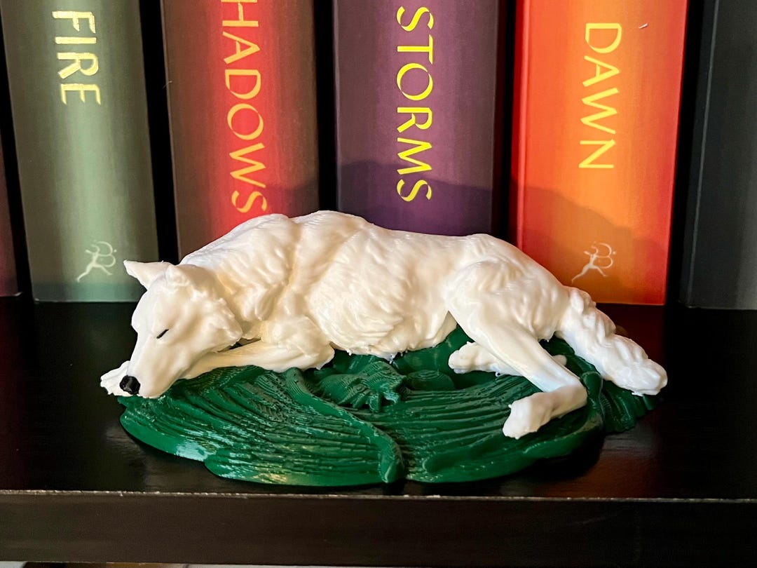 White Wolf Bookshelf Decor - Sleeping Fae Wolf Figure - TOG Inspired 3D ...